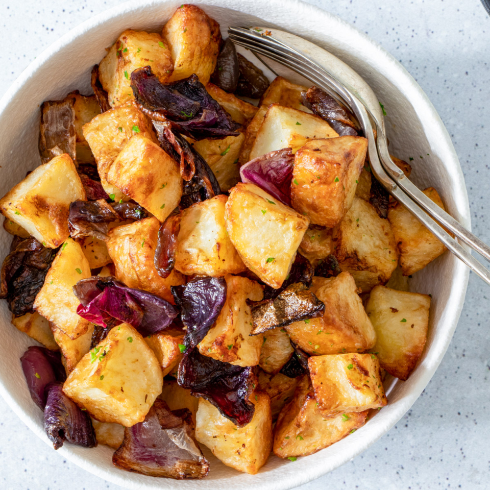 Crunchy Air Fryer Accordion Potatoes | Love Food Not Cooking