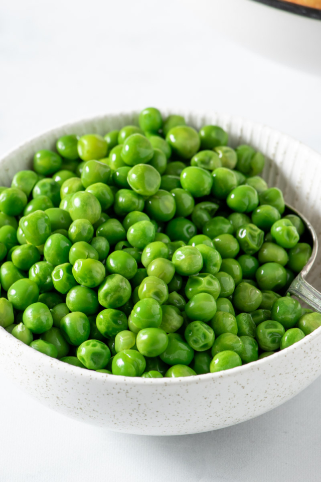 Microwave Frozen Peas | Love Food Not Cooking